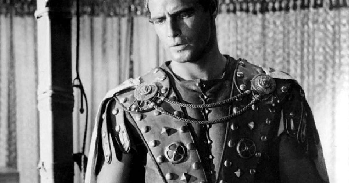 Το 1953 κυκλοφόρησε το φιλμ Julius Caesar με τον Marlon Brando...