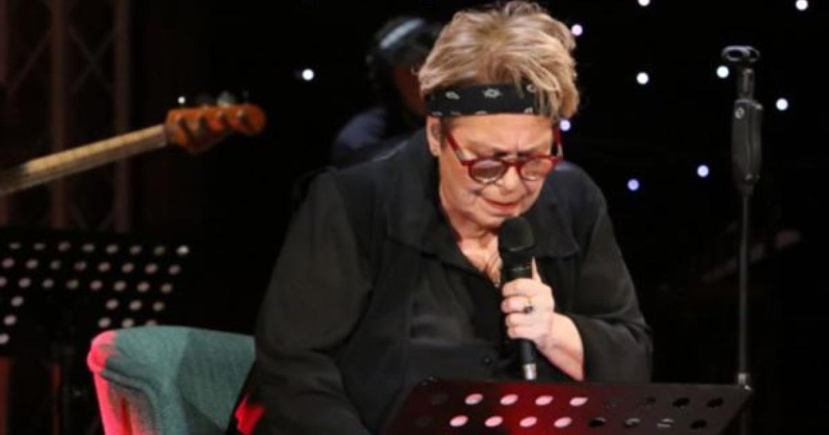 Δήμητρα Γαλάνη- 72 ετών, χρόνια πολλά! 10 τραγούδια