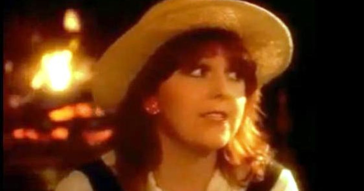 Everytime We Touch-Maggie Reilly