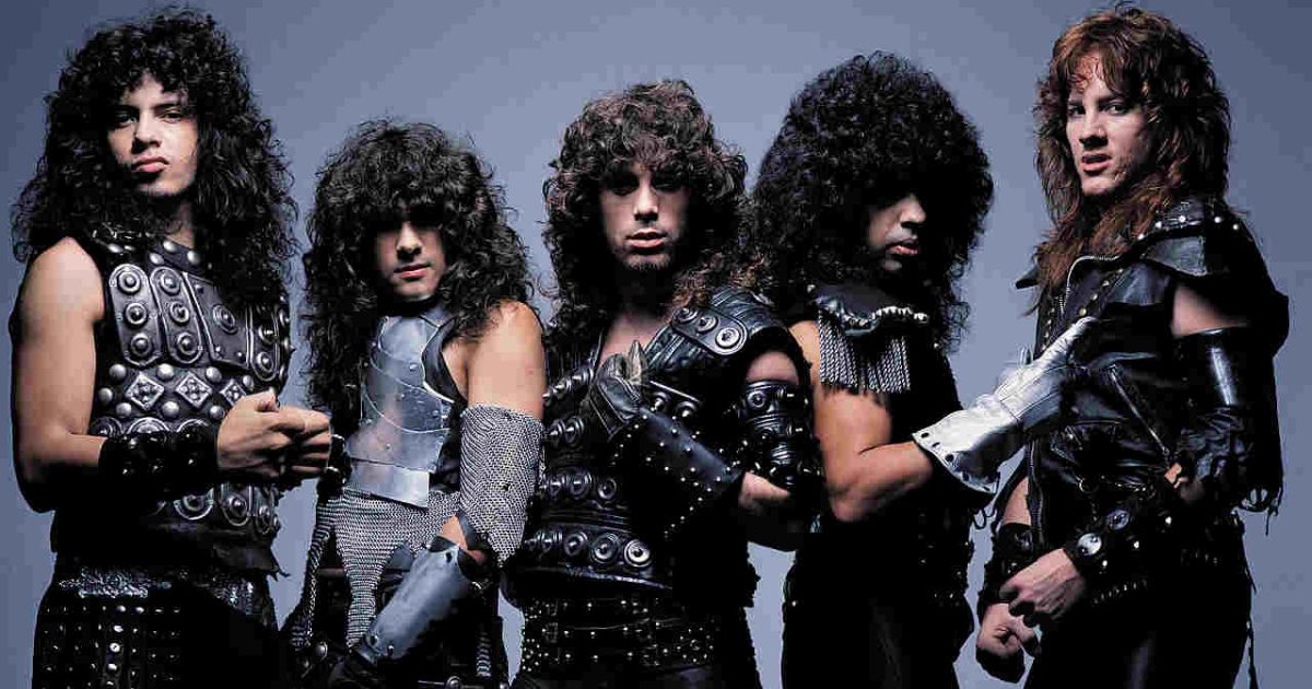 Μπάντες που ίσως δεν ξέρετε, Armory Saint