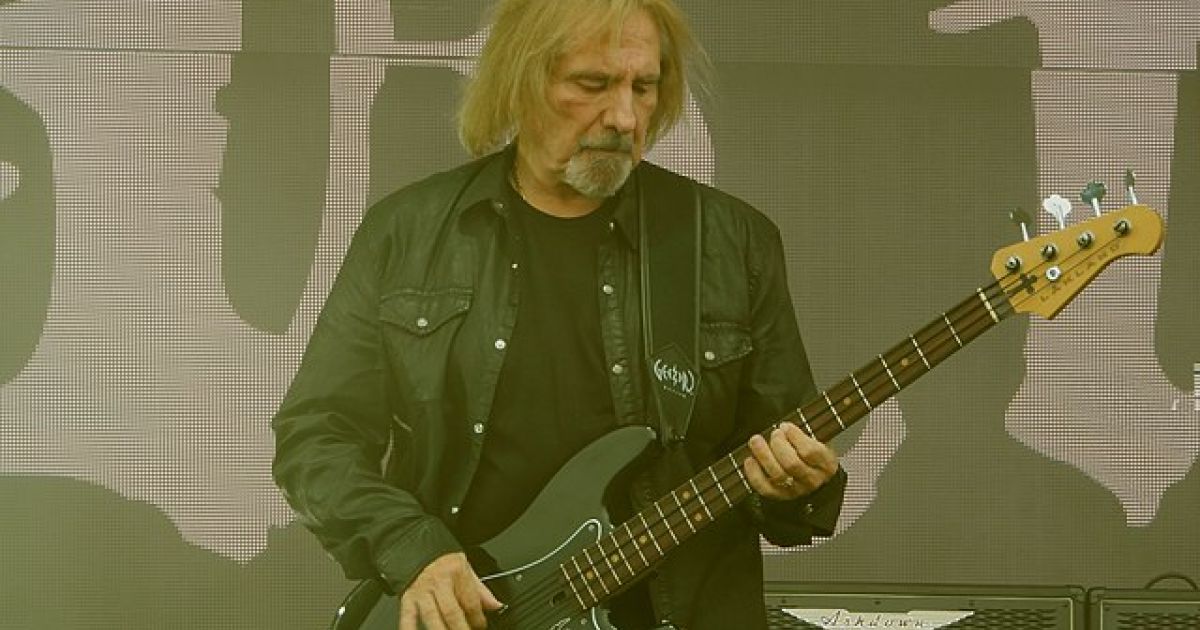 Την αυτοβιογραφία του θα κυκλοφορήσει ο μπασίστας των Black Sabbath ...